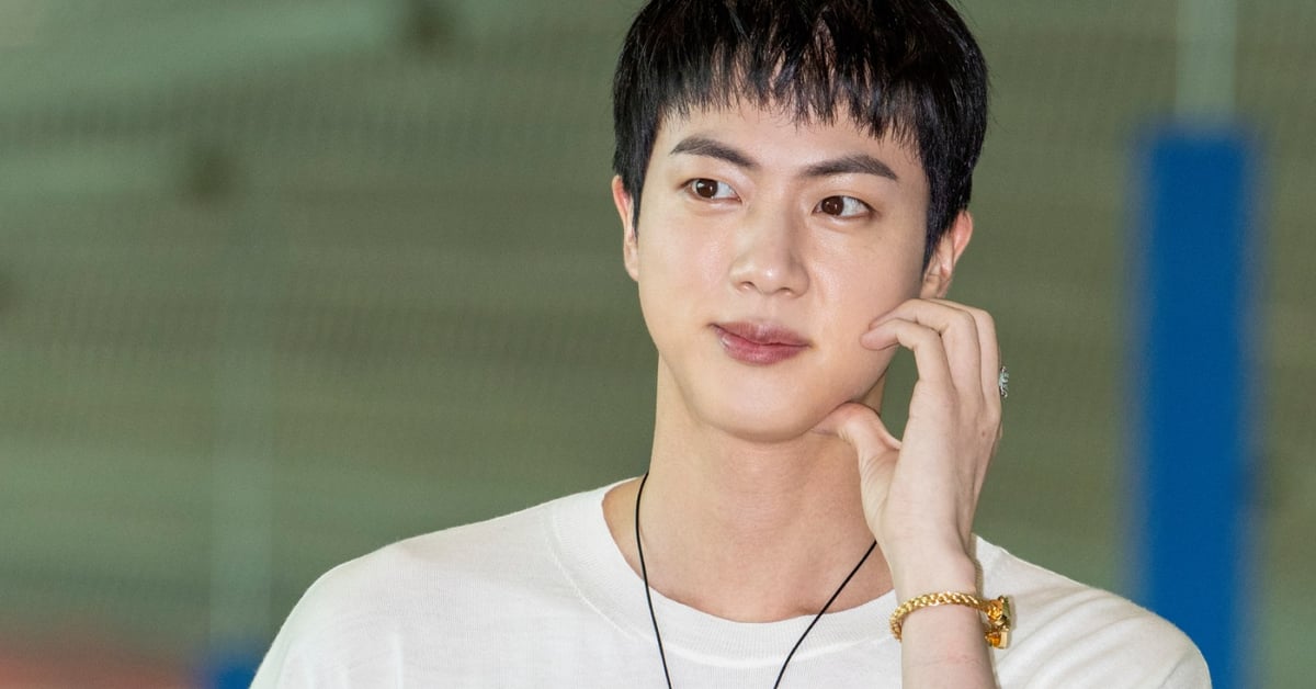 Jin Drops Track List for First Solo Album 'Happy'