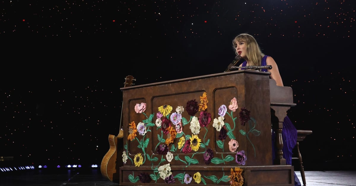 Taylor Swift's Final Surprise Song Performance of The Eras Tour