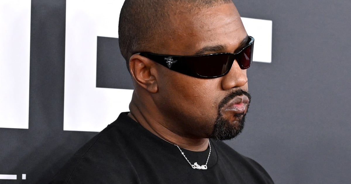 Kanye Super Bowl Ad Plugged Website Selling Swastika Shirts