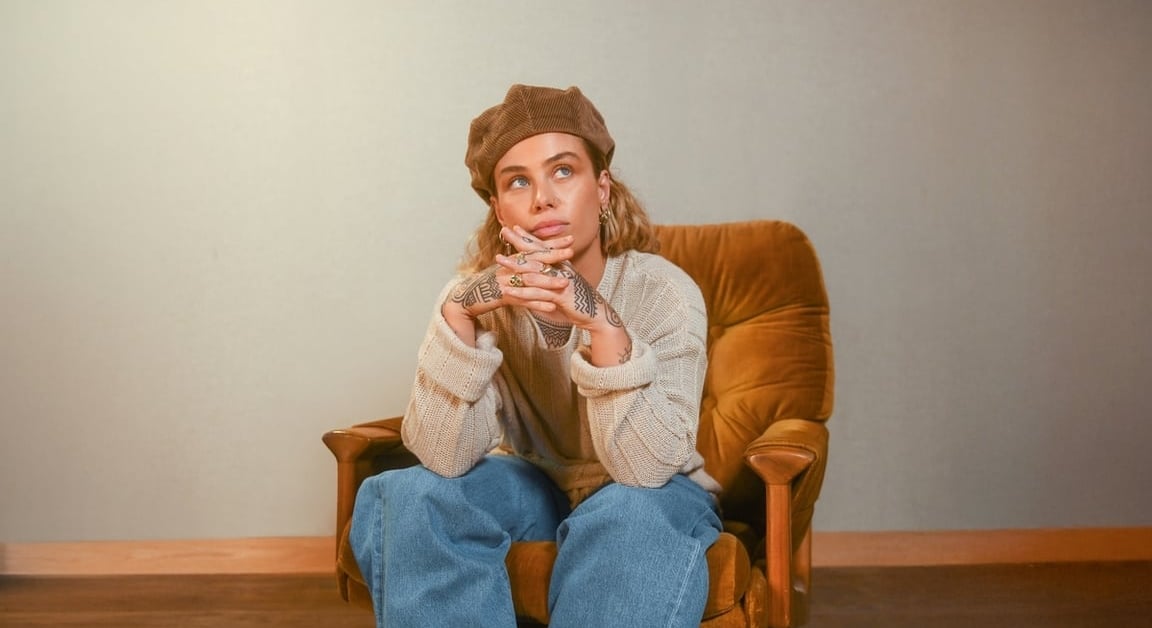 Tash Sultana Discusses New EP 'Return to the Roots'