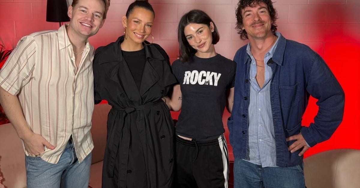 Nova's Red Room Tour: On the Road with Gracie Abrams and More