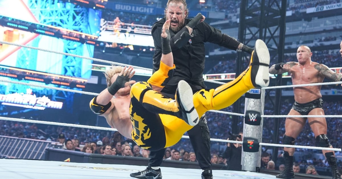 Watch Jelly Roll Fight Logan Paul in WWE SummerSlam Match