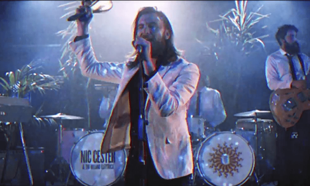 Jet frontman Nic Cester's drops the surprising slow jam 'Eyes On The ...