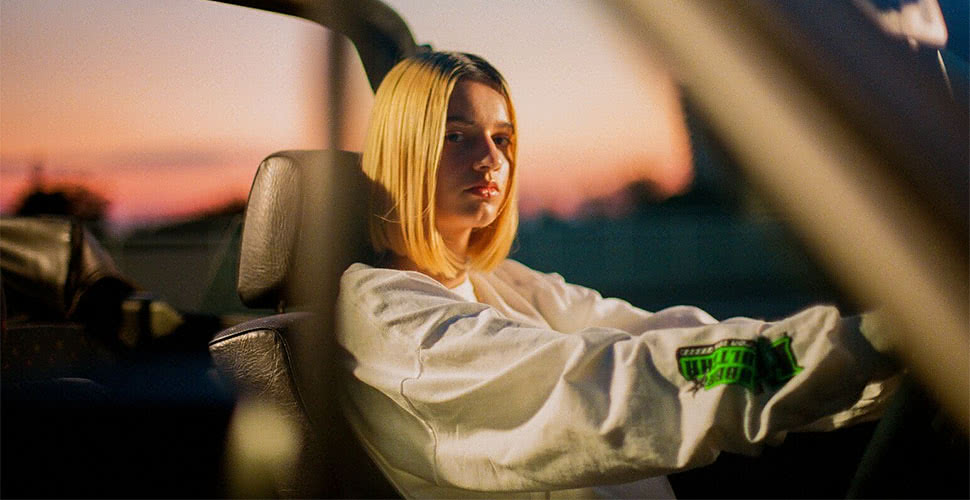 Premiere: Mavi Phoenix has dropped the stunning video for 'Ibiza'