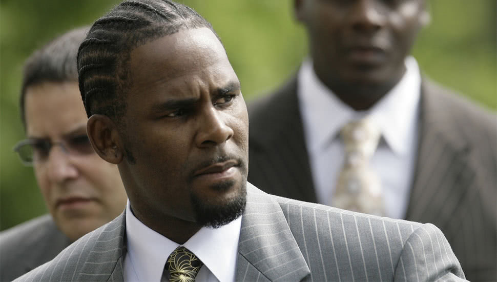 Lawyer claims R. Kelly 'rigged' his 2008 trial by tampering with evidence