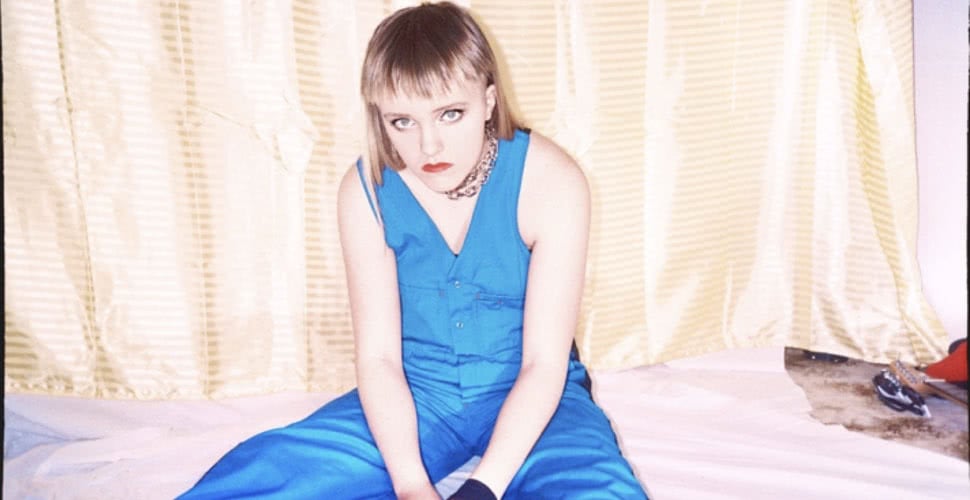 Video Premiere: Yen Strange shines on glowing first track 'Pixel'