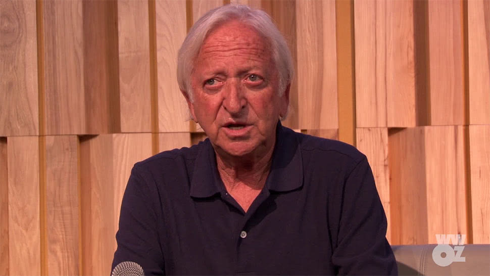 Iconic artist manager Elliot Roberts has passed away, aged 76