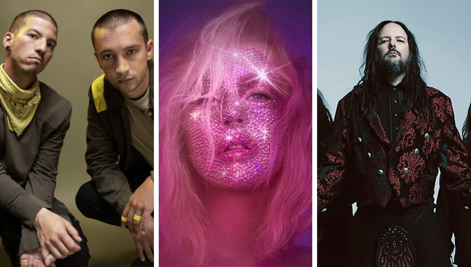 30 times rock artists declared their love to their fans through a song