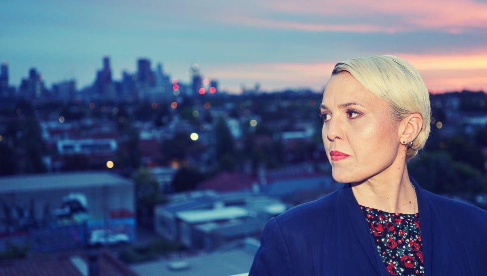 Liz Stringer Announces Massive Solo Tour