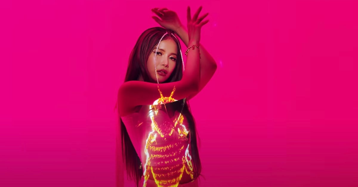 MAMAMOO's Solar says she couldn't 'process' the group's early years