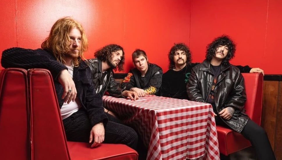 Sticky Fingers Frontman Dylan Frost Denies Shoplifting Allegations