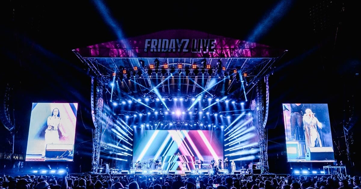 Fans slam Perth Fridayz Live headliners for lacklustre performances