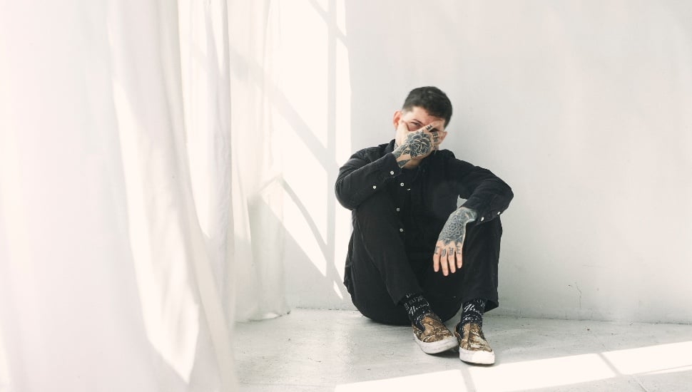nothing,nowhere. is touring Australia for the first time