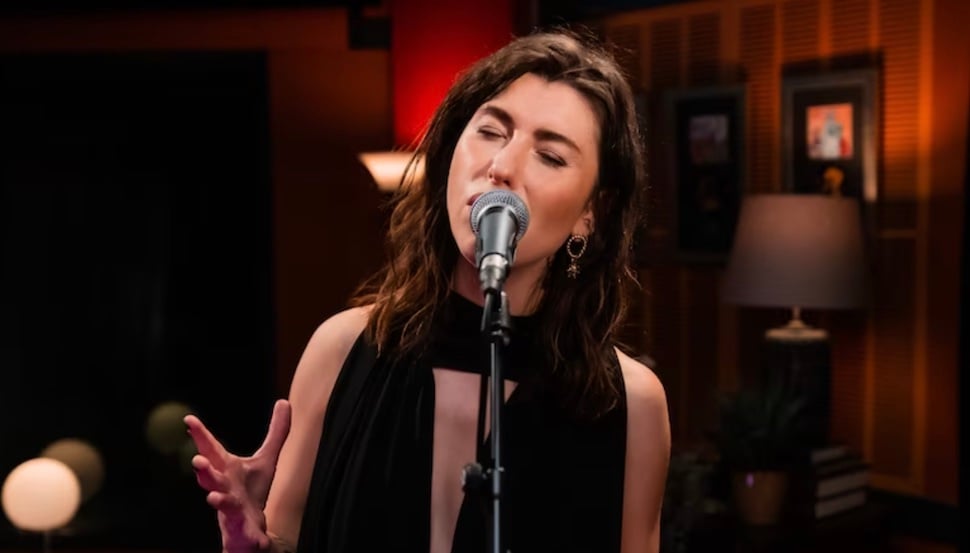 Kimbra covers Beyonce in her first Like A Version in almost 12 years