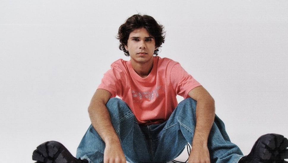 Budjerah charts the frustrations of a relationship on new single, 'Therapy'