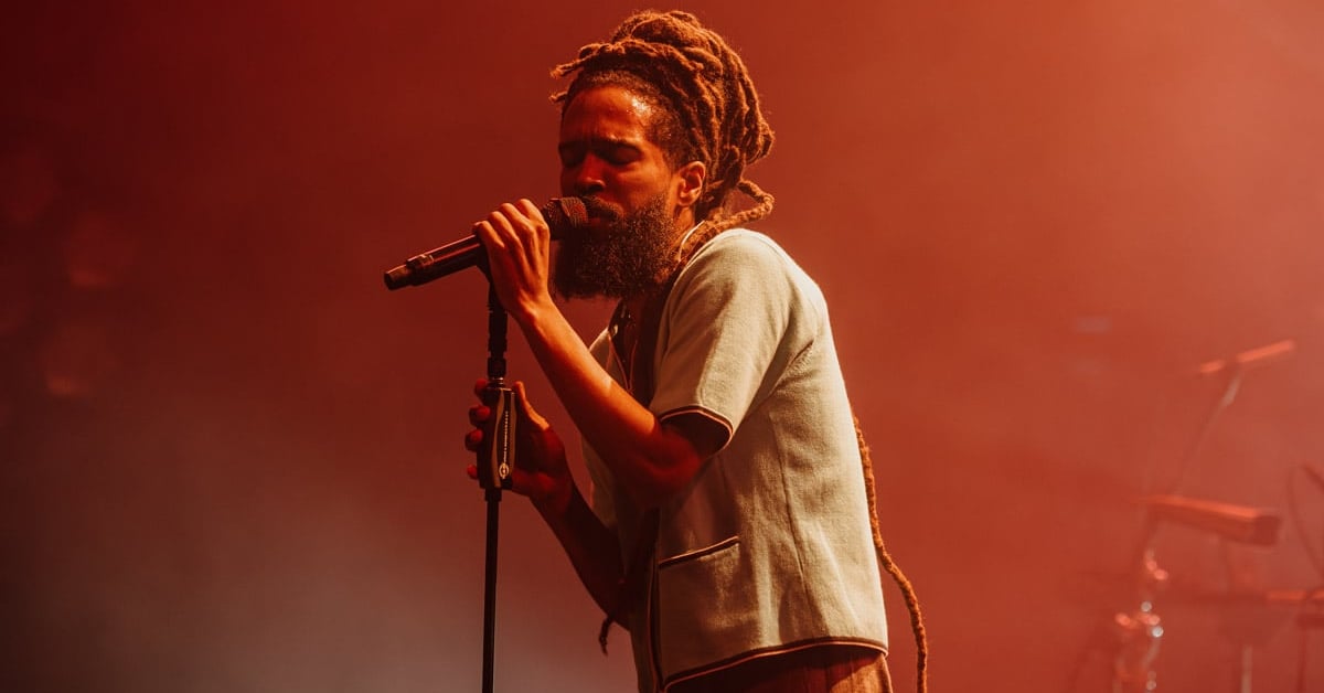 PHOTOS: VIVID Live Feat Thee Sacred Souls @ Sydney Opera House