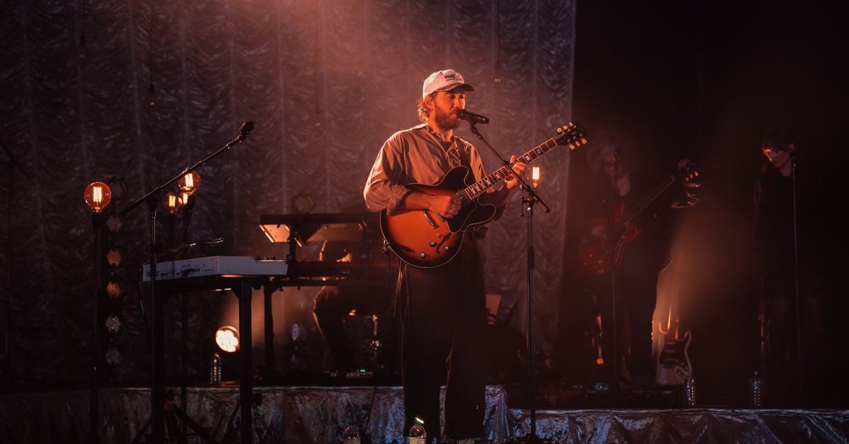 PHOTOS: VIVID Sydney feat Matt Corby and Gretta Ray @ Tumbalong Park
