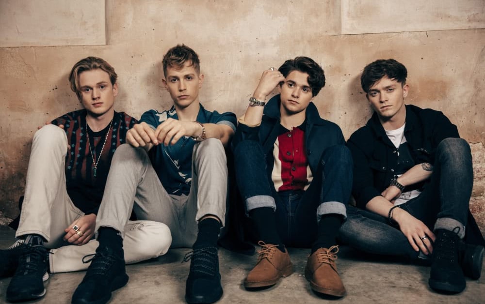 Universal Music sued over ‘pirated’ band logo, Apple close to becoming ...