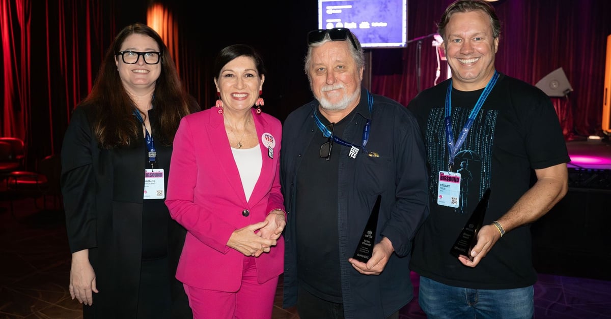 Oztix Founders Saluted For Outstanding Contribution