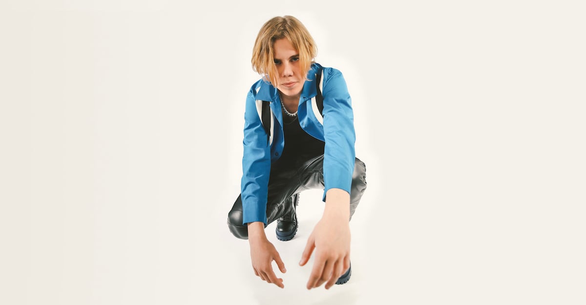 The Kid LAROI makes chart history as 'Stay' hits #1 on Billboard Hot 100