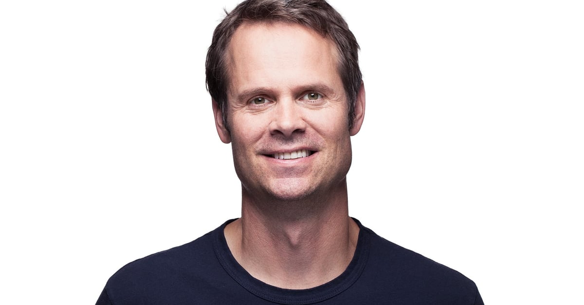 Pandora shares dive as co-Founder returns as CEO