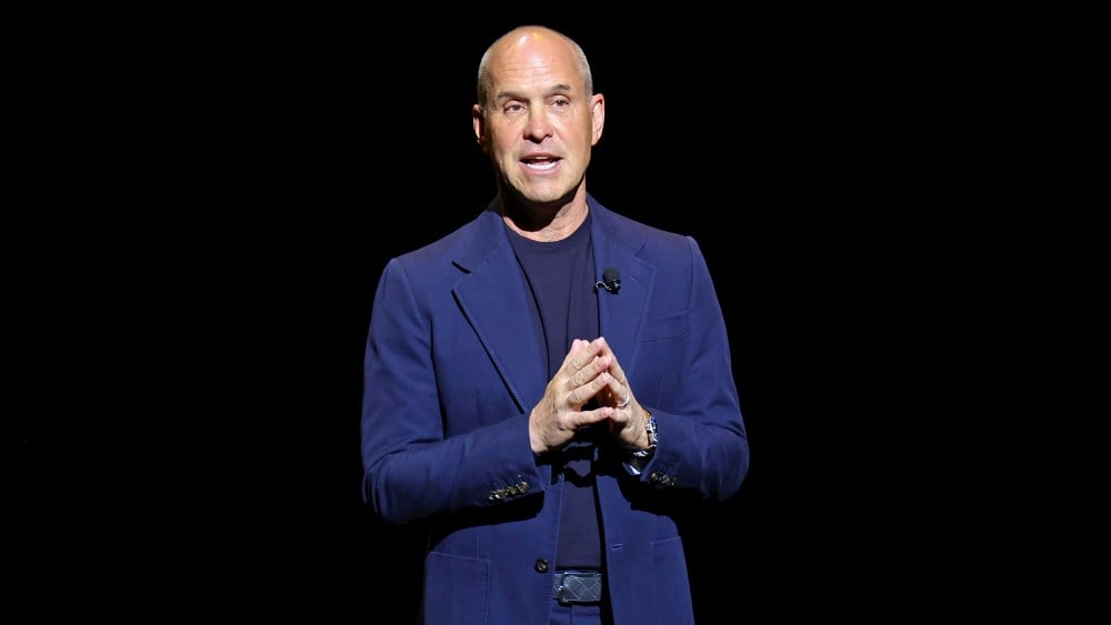 Former Paramount Chief Brian Robbins Launching Animation Company Big ...