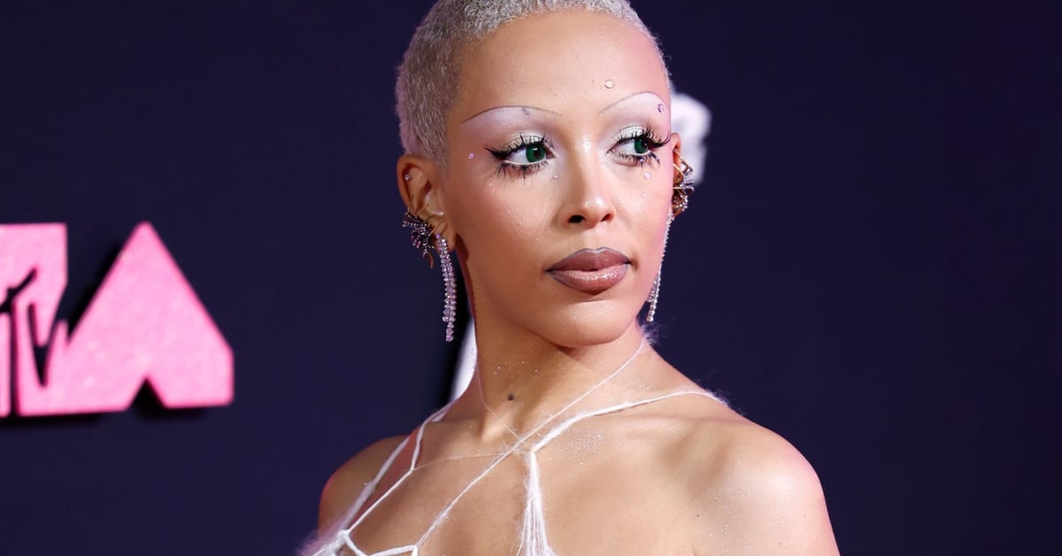 Doja Cat's Edgelord Posts Have People Freaking Out. It's Nothing New