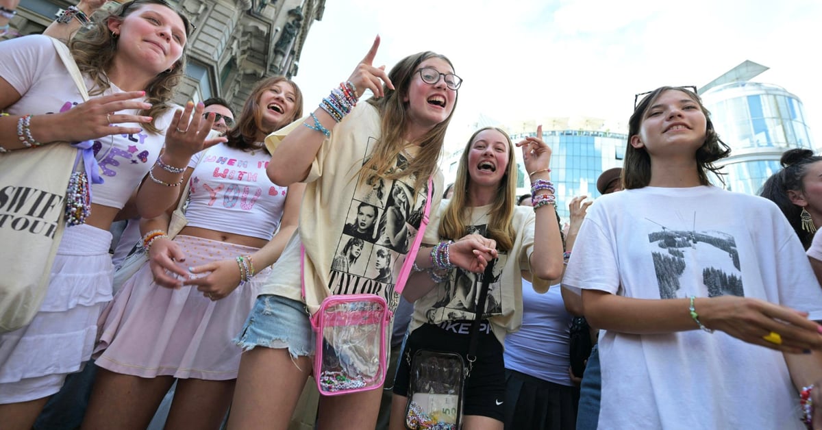 Terrorists Threatened a Taylor Swift Concert. Here's How the Swifties ...