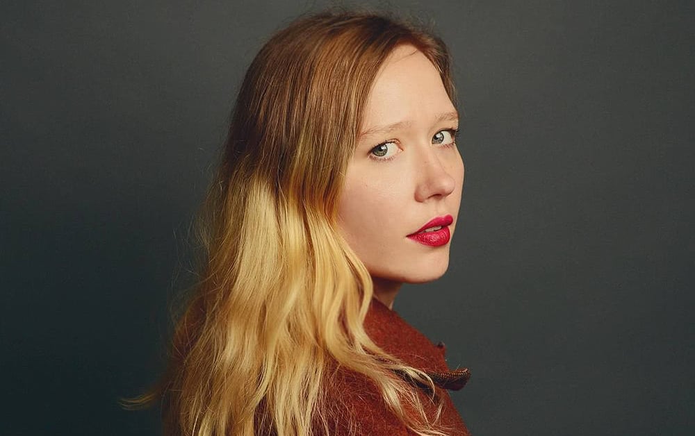 Julia Jacklin Covers a Rowland S. Howard Classic