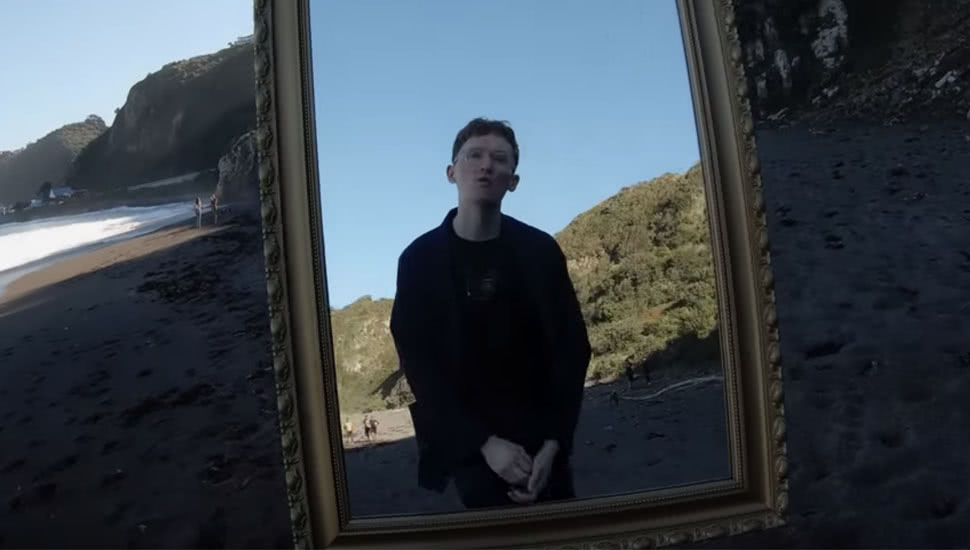 Premiere: Lontalius shares the reflective video for his latest single ...