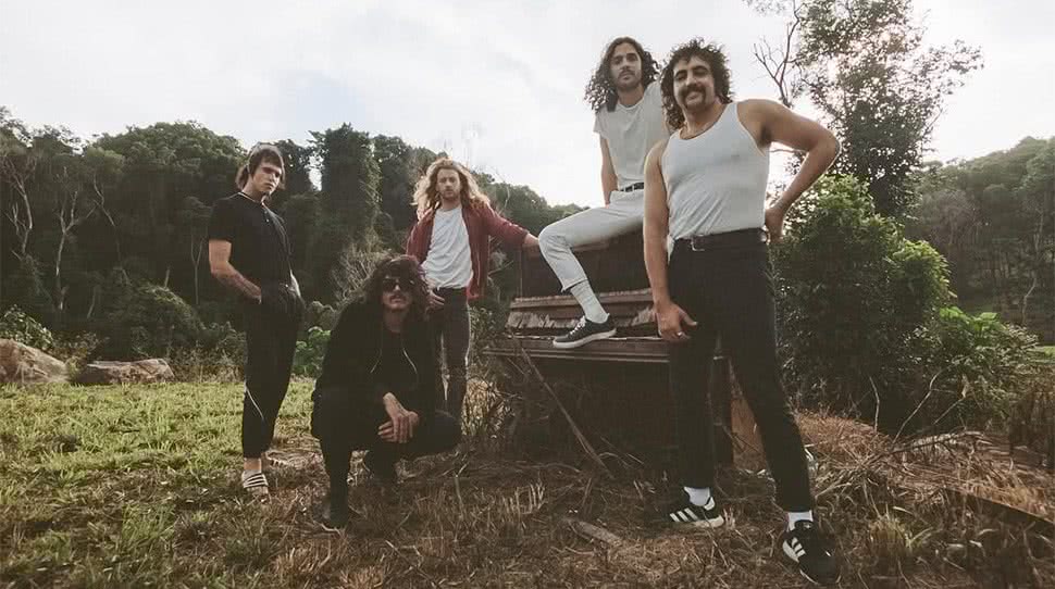 Sticky Fingers' Paddy Cornwall apologises for triple j criticism