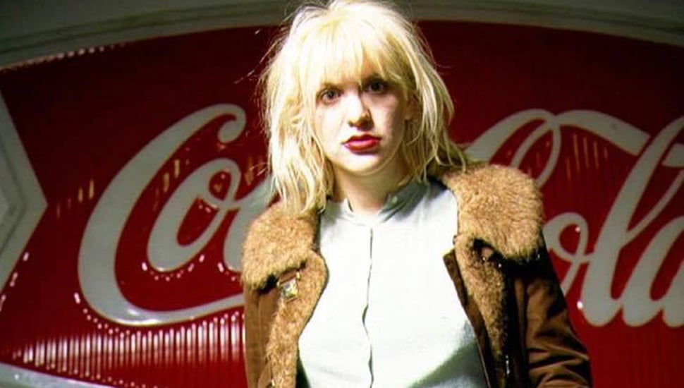 Courtney Love Comes for Taylor Swift, Beyoncé & Lana Del Rey