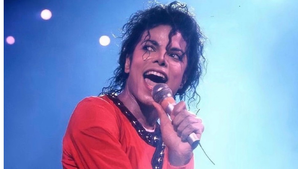 Drake bigger than Michael Jackson? A case of recency bias out of control