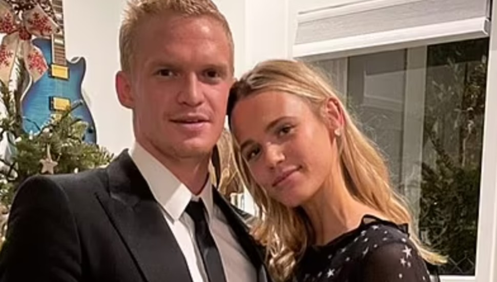 Cody Simpson's girlfriend Marloes Stevens speaks out after he posts ...