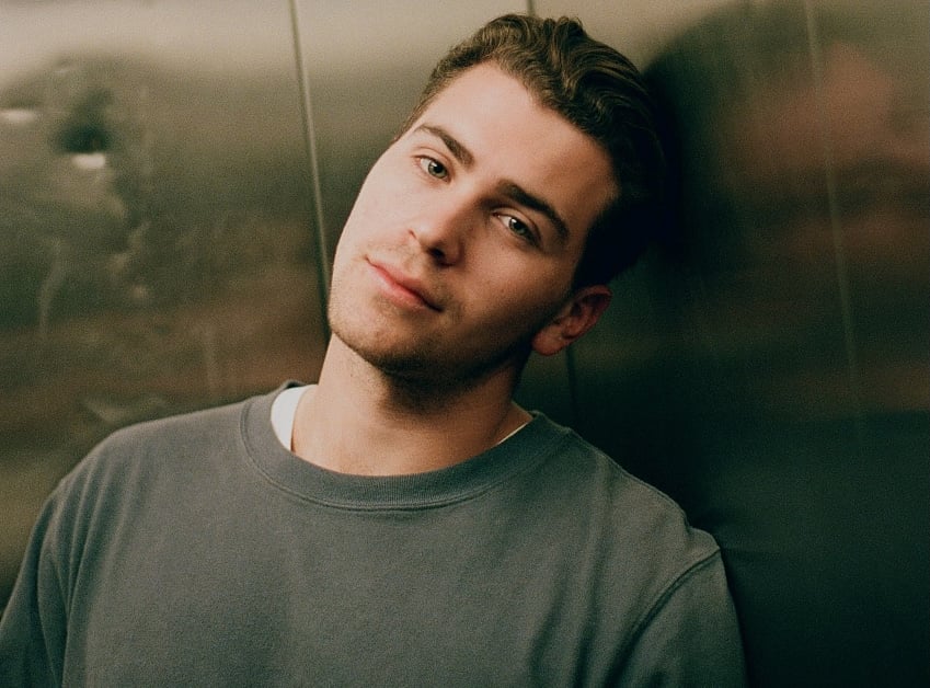 Ricky Rosen: The Soulful Singer Taking TikTok by Storm