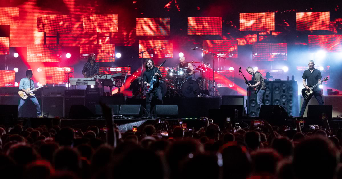 PHOTOS: Foo Fighters @ HBF Park