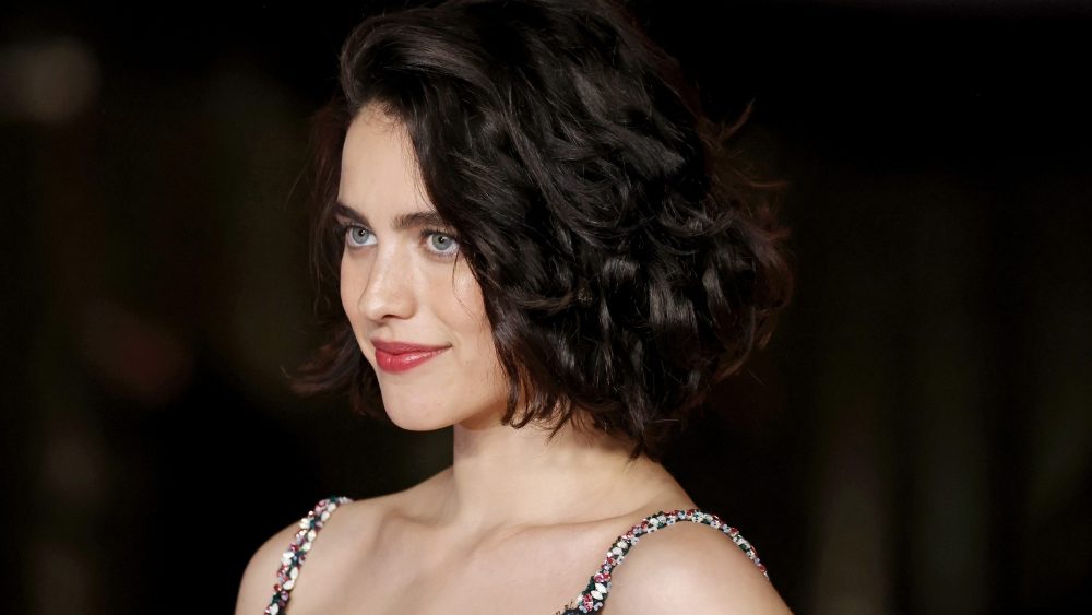 Margaret Qualley to Play Amanda Knox in Hulu Limited Series With ...
