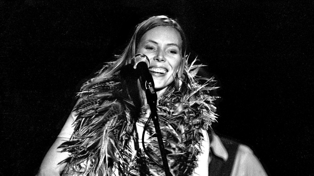 "Song for Sharon" (1976) - Rolling Stone Australia