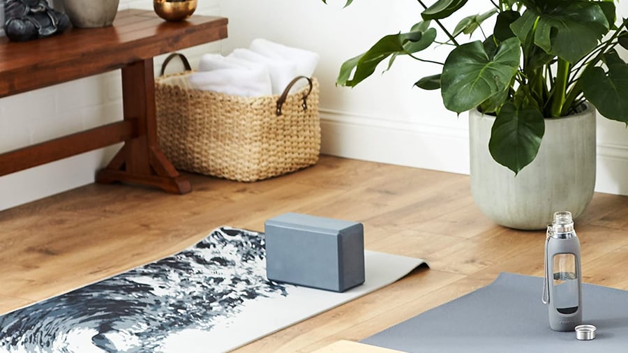 RS Recommends: These Are the Best Yoga Blocks for Your Practice