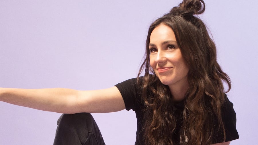 Amy Shark Adds 14 Dates to Mammoth Regional Australia Tour