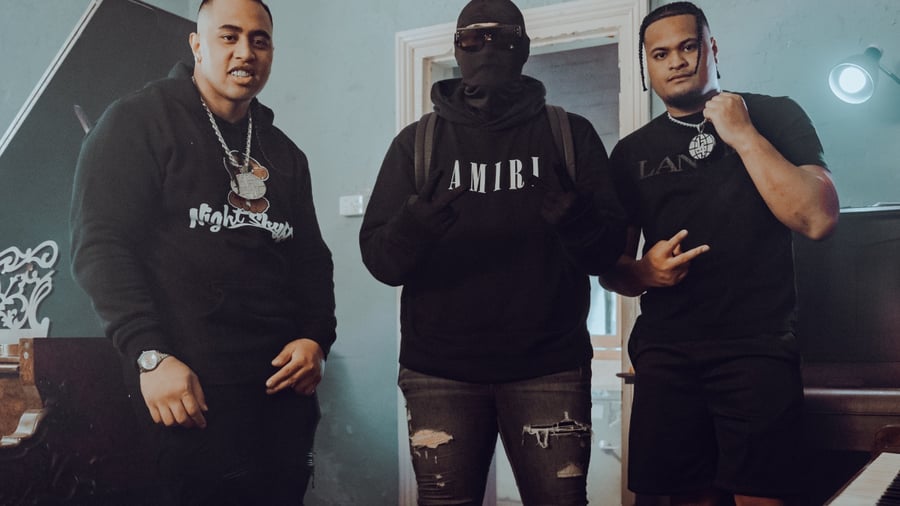 ONEFOUR Finally Welcome Back Lekks on New Single, 'COMMA'S'