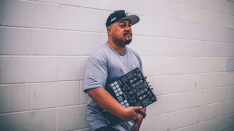 My Favourite New Zealand Artist: tei. on Che Fu