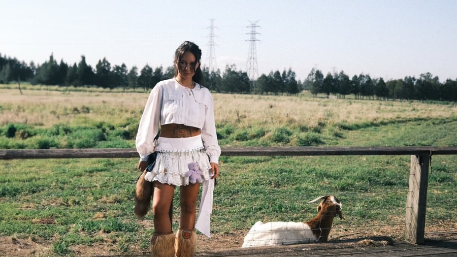 Mallrat Gets Spellbound in New Single 'Hocus Pocus'