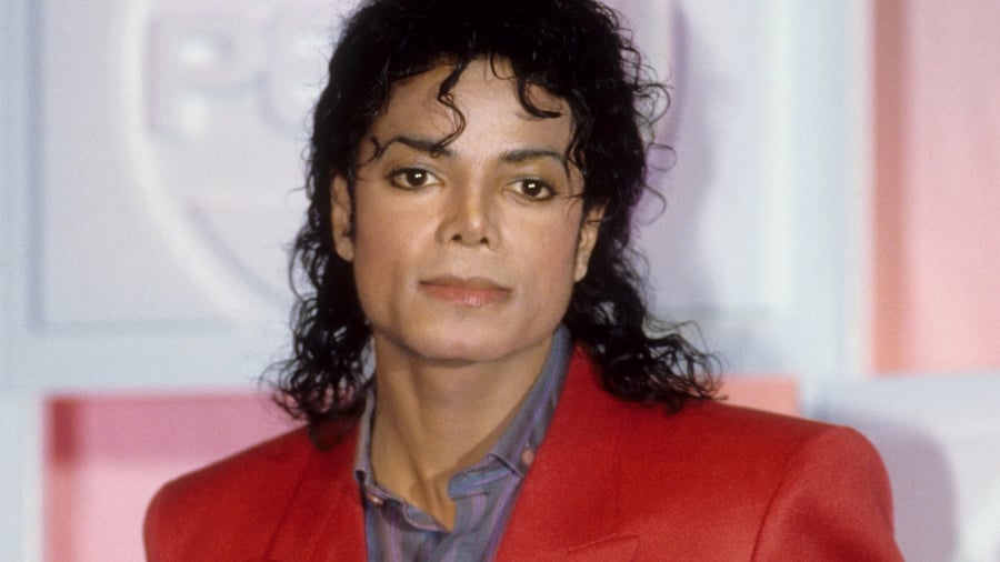'Leaving Neverland' Director Has More to Reveal in 'Surviving Michael ...